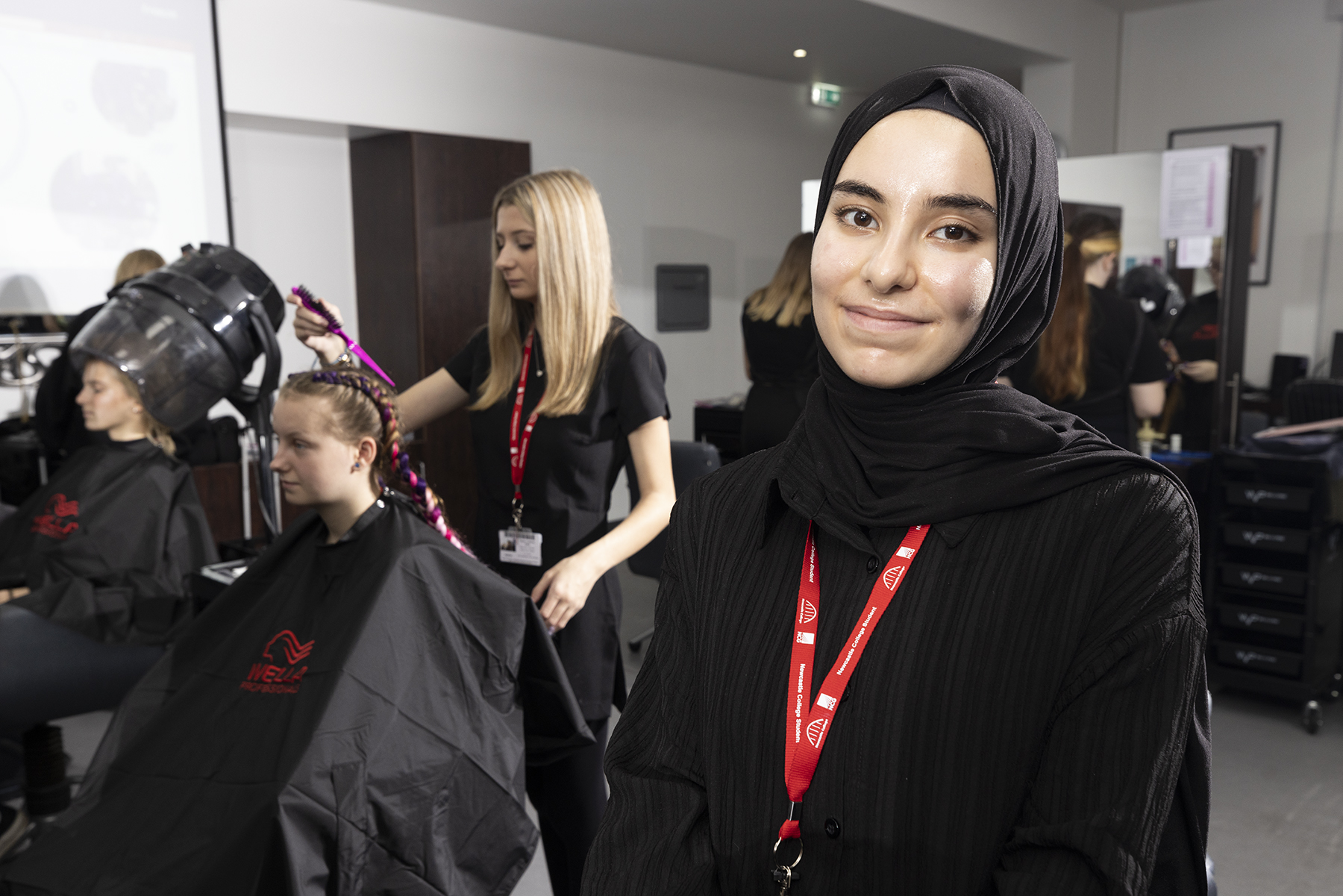 Esraa Kelezli | Level 2 Hairdressing